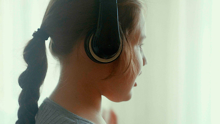 Renesas Wireless Headphone Design | Avnet Asia